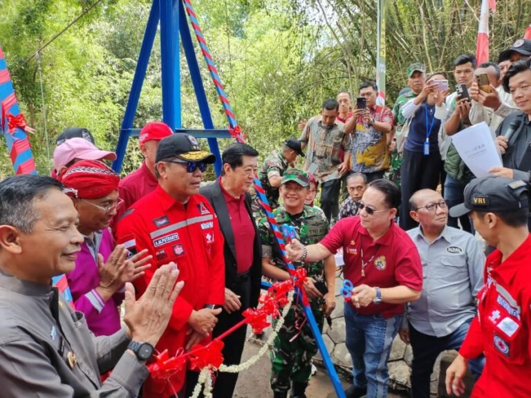 Dandim 0833/ Kota Malang Hadiri Peresmian Jembatan Perintis Gantung ...